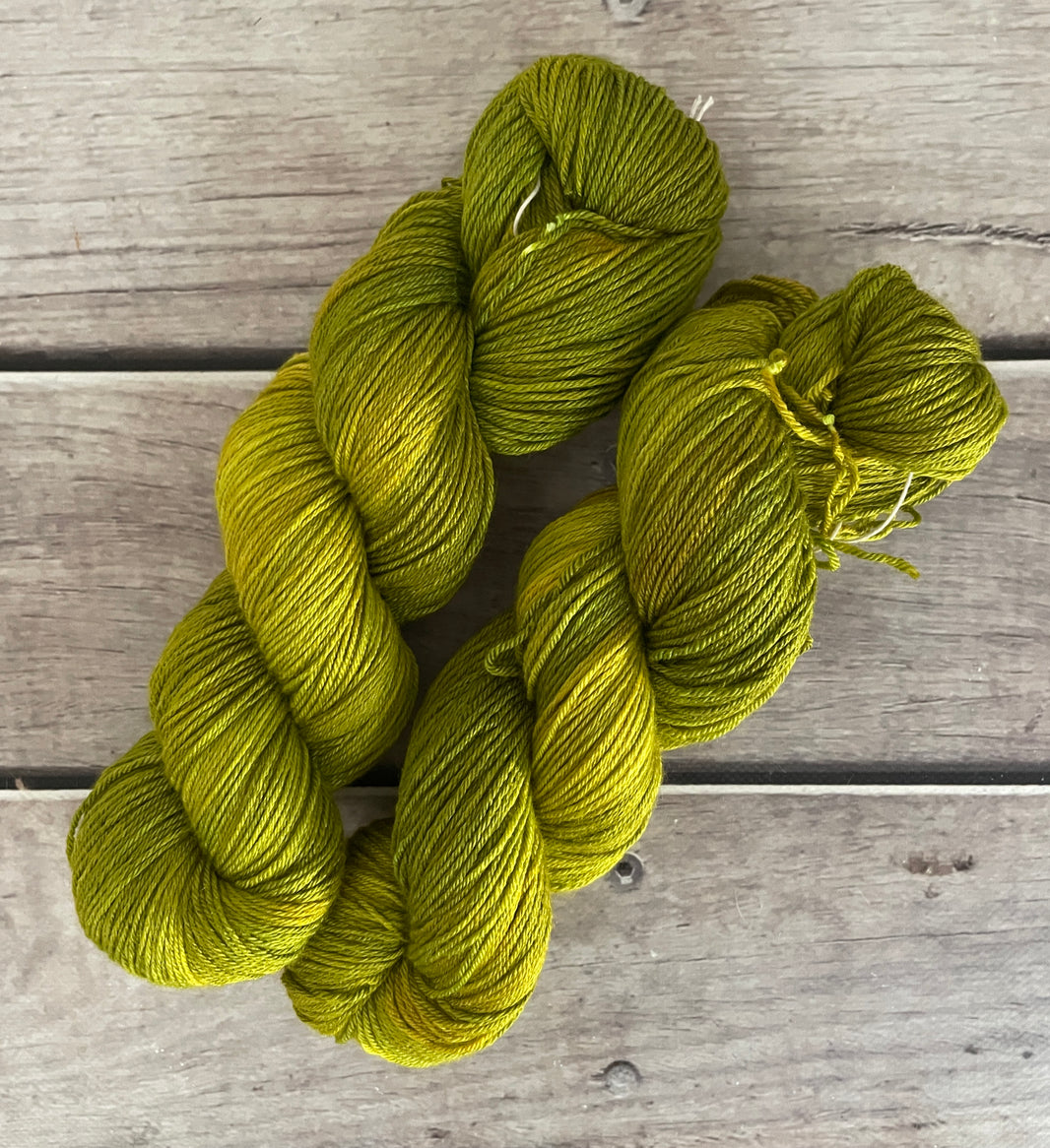 Green Tea Yarns - home to some beautiful hand dyed one of a kind yarns